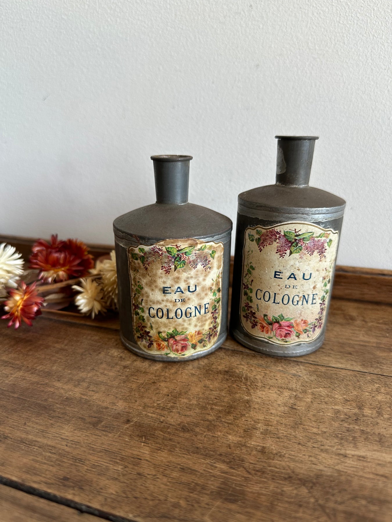 Flacons en fer Eau de cologne | Ma Cabane Vintage