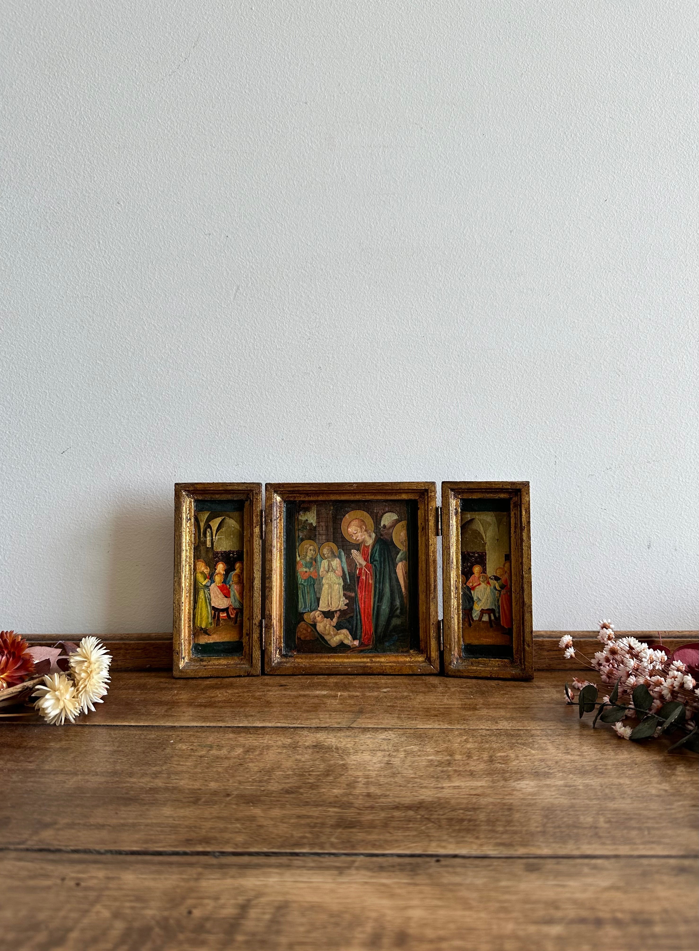Triptyque religieux en bois forme classique | Ma Cabane Vintage