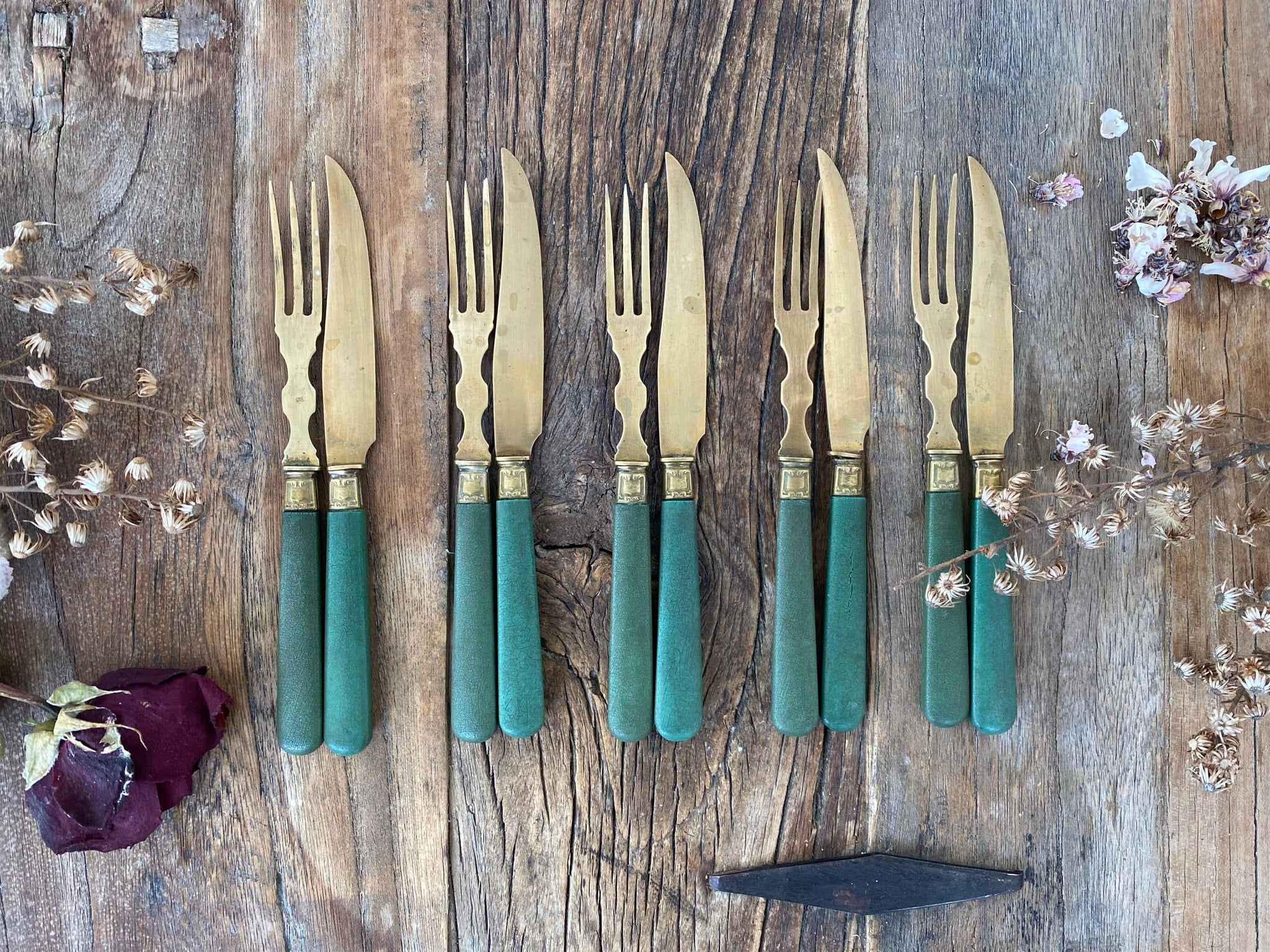 Petits couverts vintage verts | Brocante en ligne | Ma Cabane Vintage